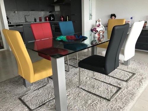 Set van 6 leren eetkamerstoelen - met sledepoot - diverse kleuren ShopX Set van 6 leren eetkamerstoelen - met sledepoot - diverse kleuren ShopX